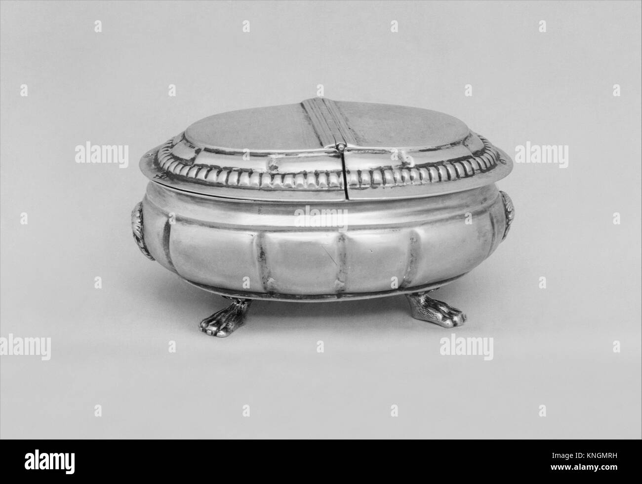 Spice Box Stock Photos & Spice Box Stock Images - Alamy