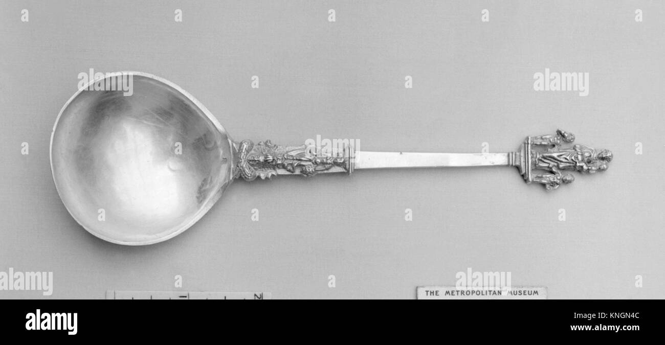 17th century figure top Black and White Stock Photos & Images - Alamy