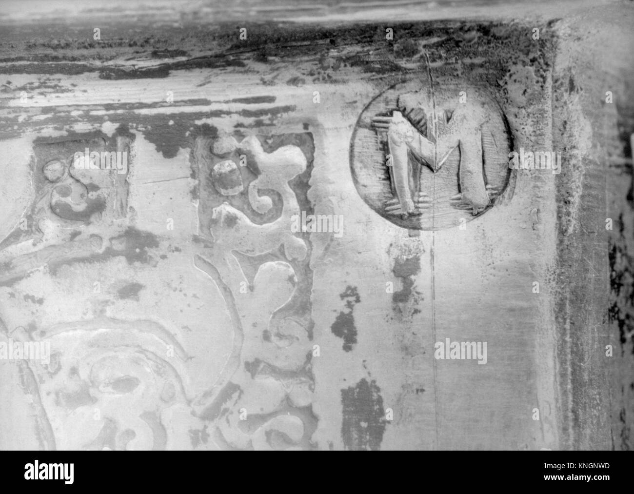 Vessels iconography Black and White Stock Photos & Images - Alamy