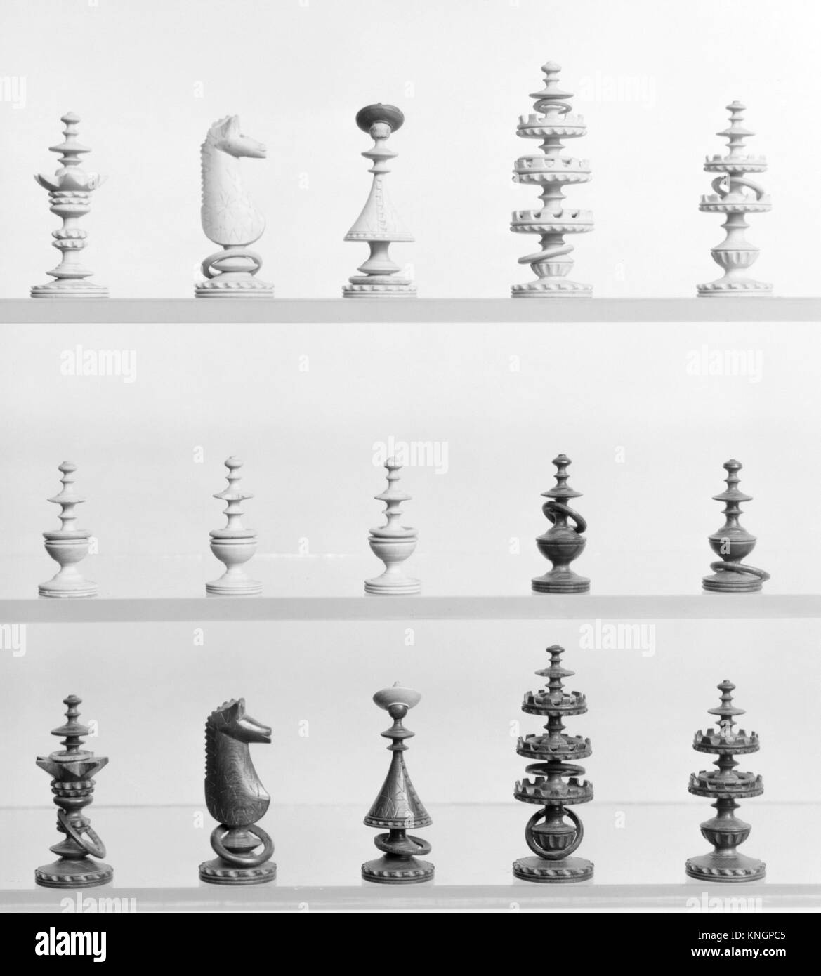 Ancient chess set Black and White Stock Photos & Images - Alamy