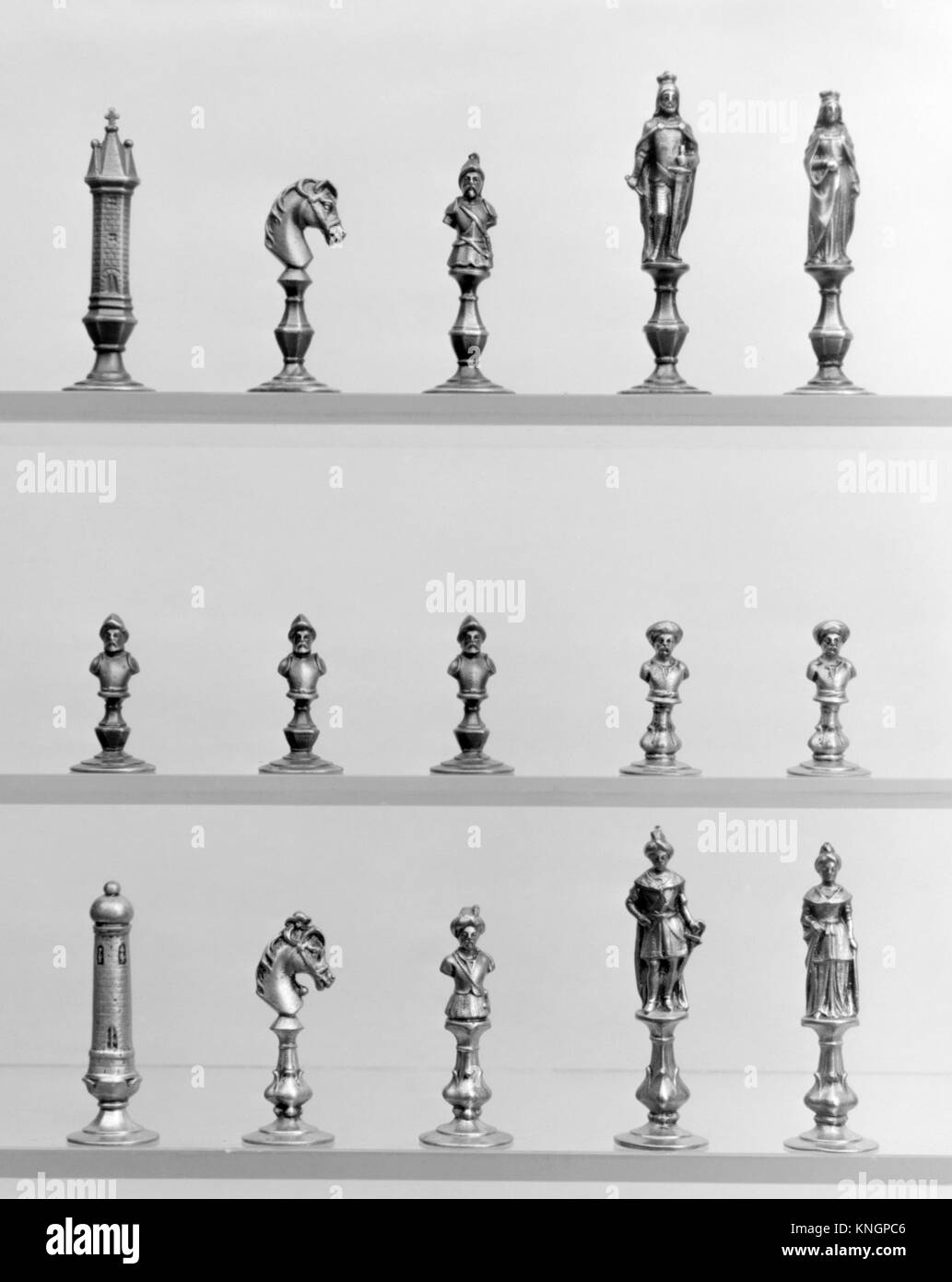 Chessmen (32) MET 146530 200051 Stock Photo - Alamy