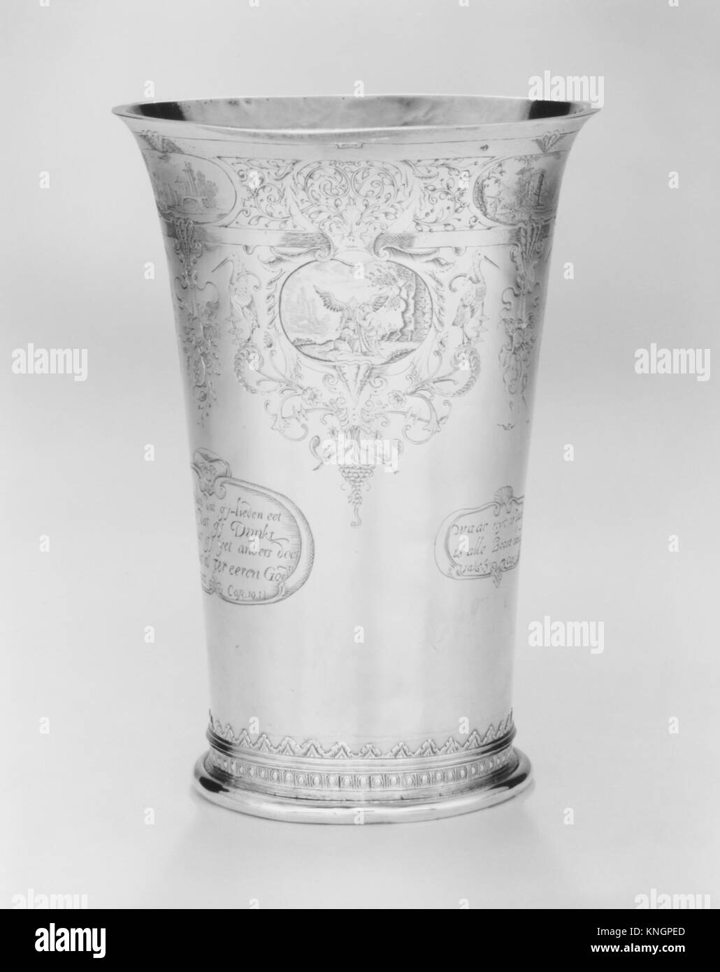 This beaker is a historically significant artifact revealing ancient ...