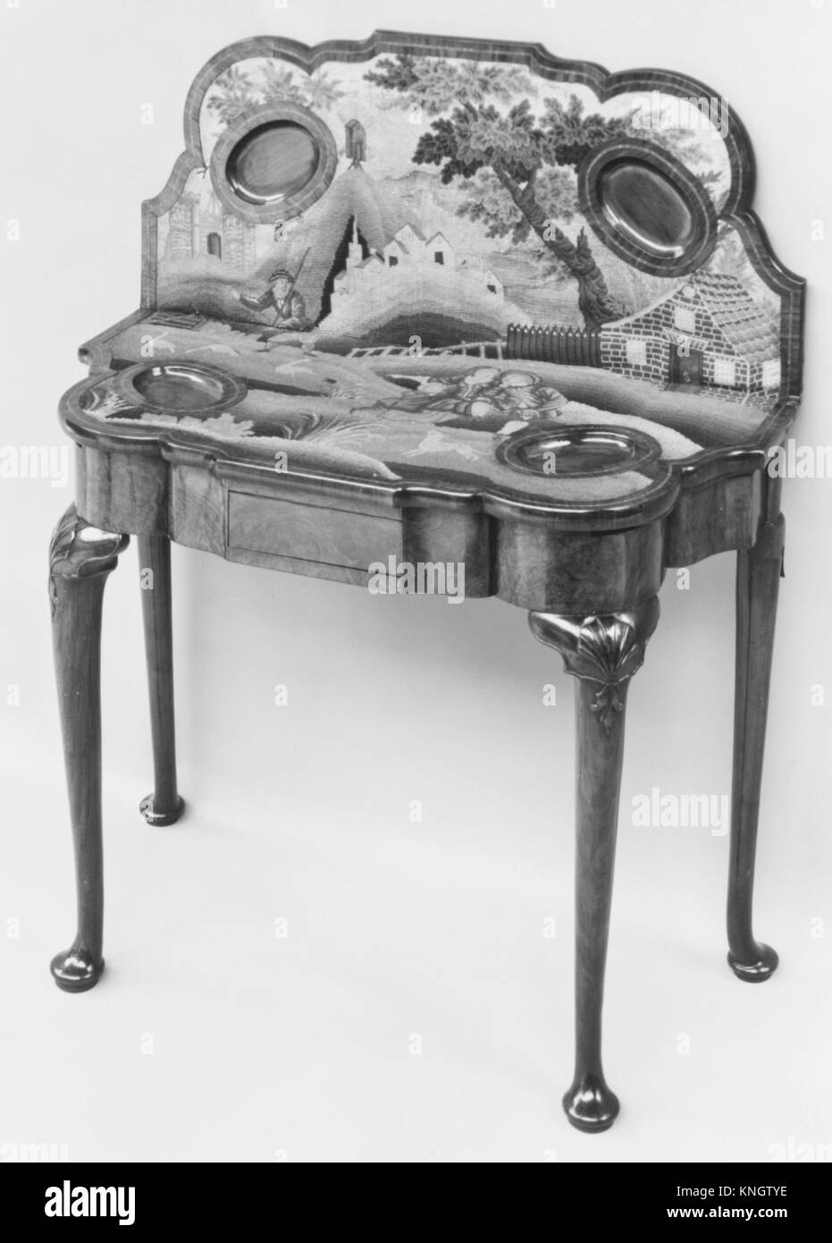 Woodwork finish Black and White Stock Photos & Images - Alamy