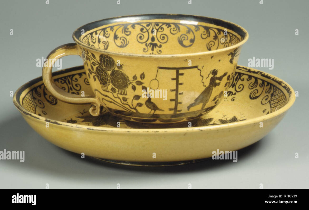 Cup and saucer MET ES5329 205851 Stock Photo - Alamy