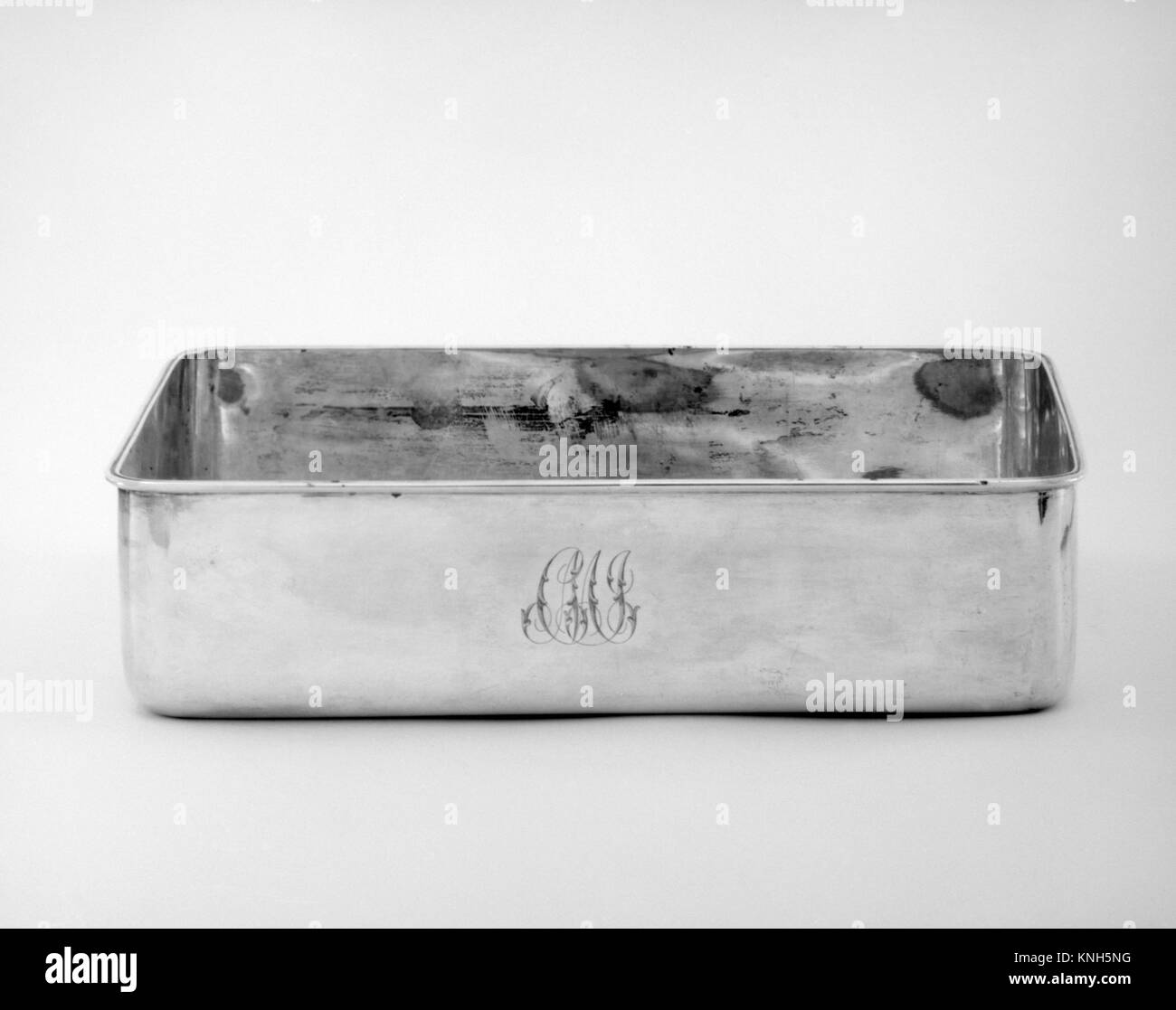 This basin is part of a set of decorative objects, showcasing fine ...