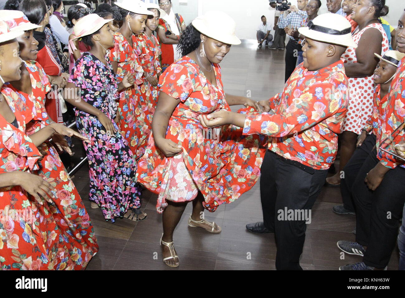 le séga tambour de Rodrigues inscrit au patrimoine culturel immatériel ...