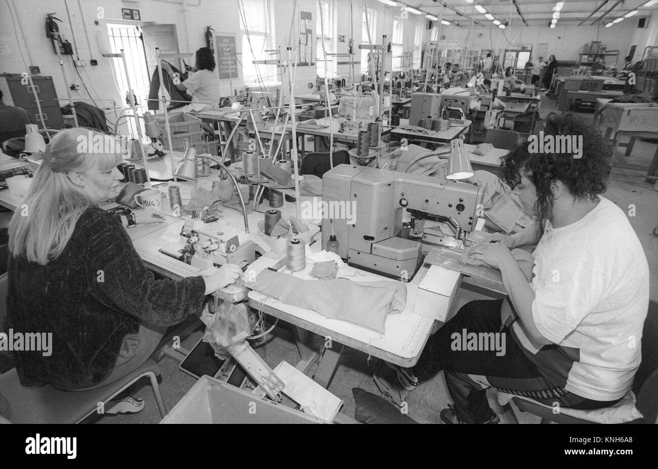 Inmates working hi-res stock photography and images - Alamy