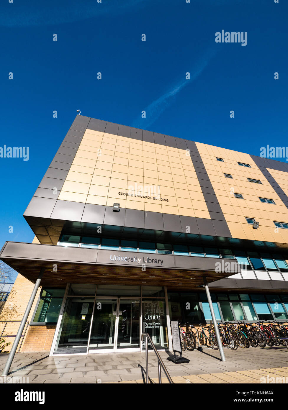 Library guildford hi-res stock photography and images - Alamy