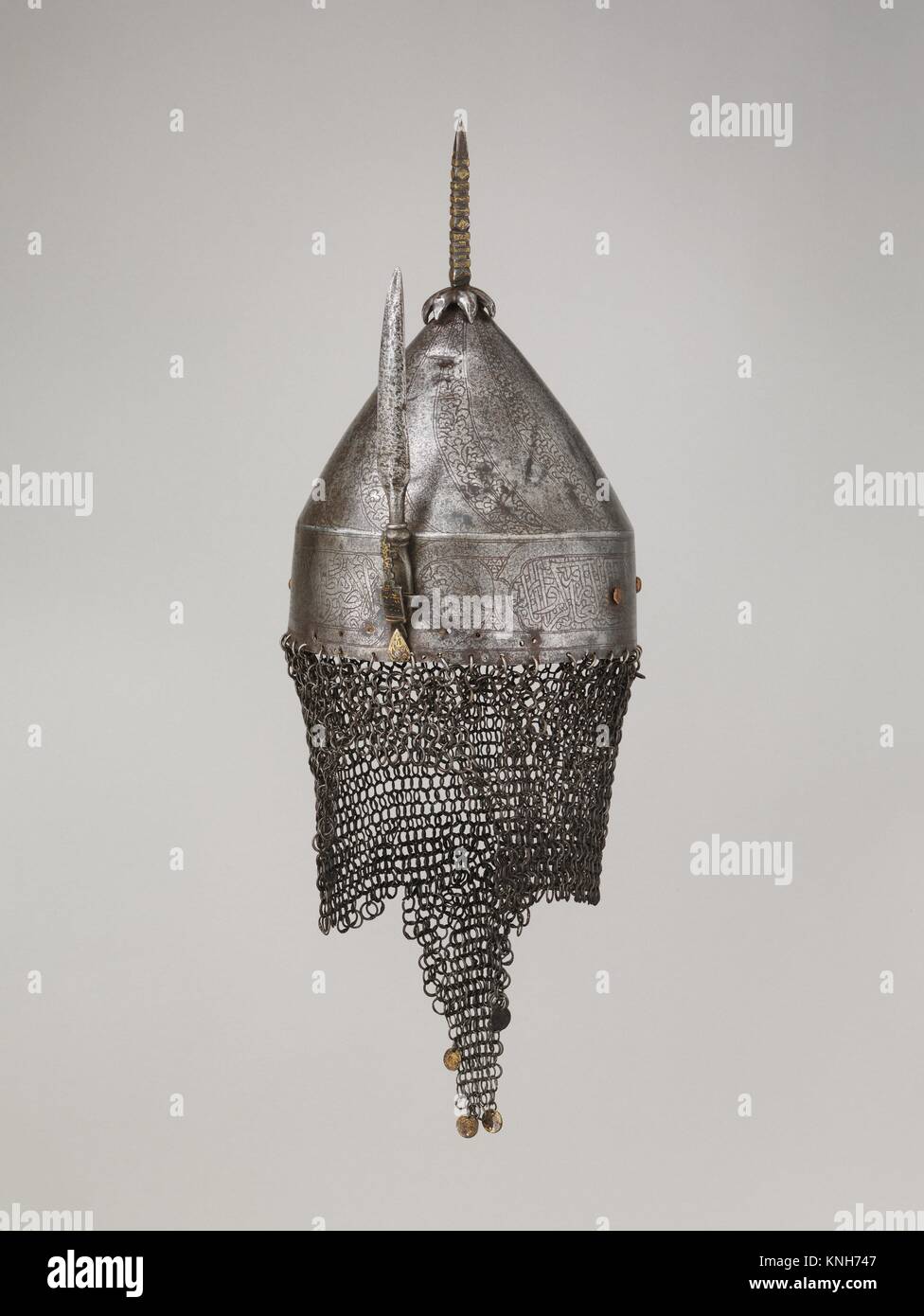 Mamluk helmet hi-res stock photography and images - Alamy