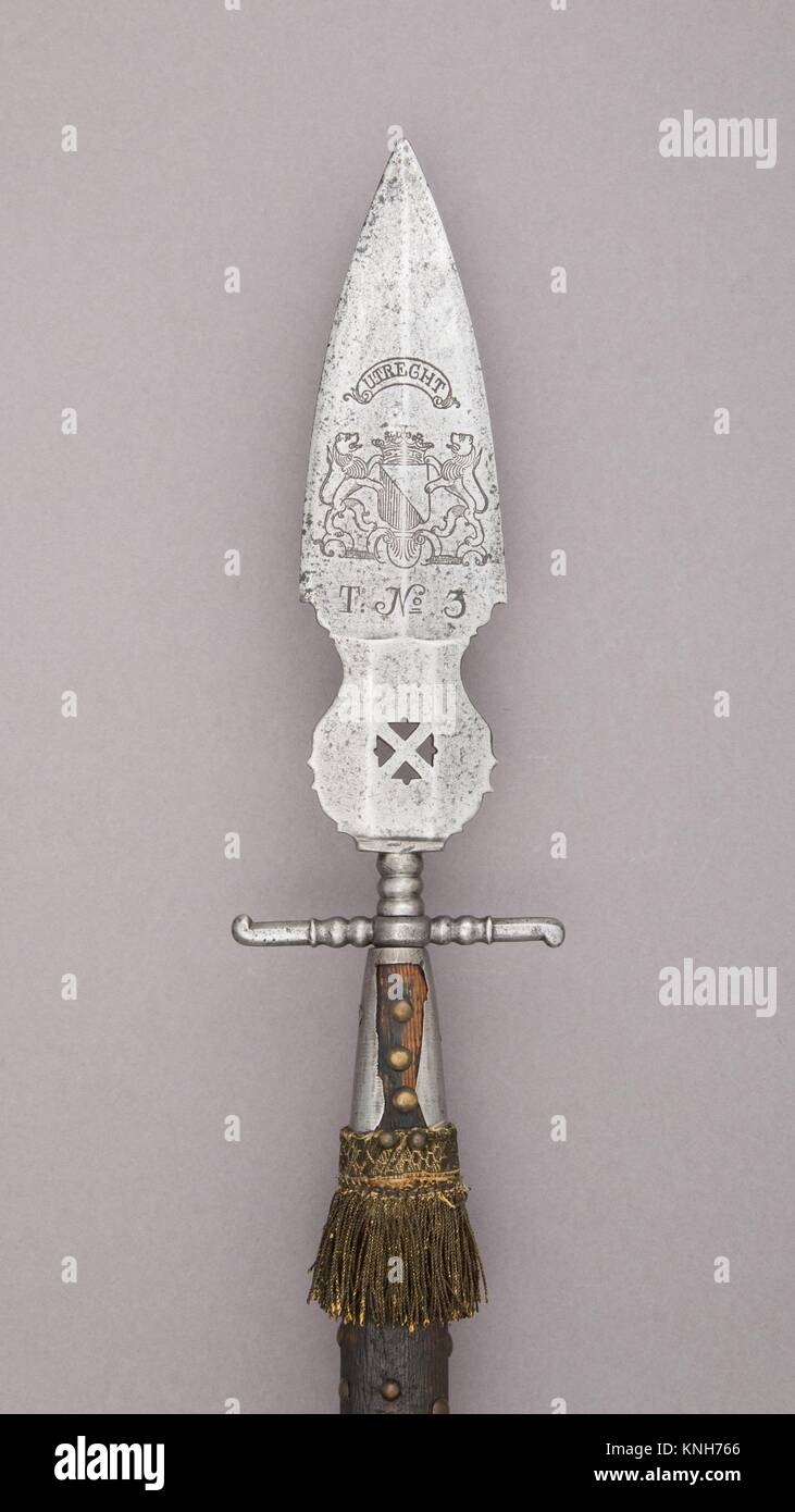 Spontoon hi-res stock photography and images - Alamy