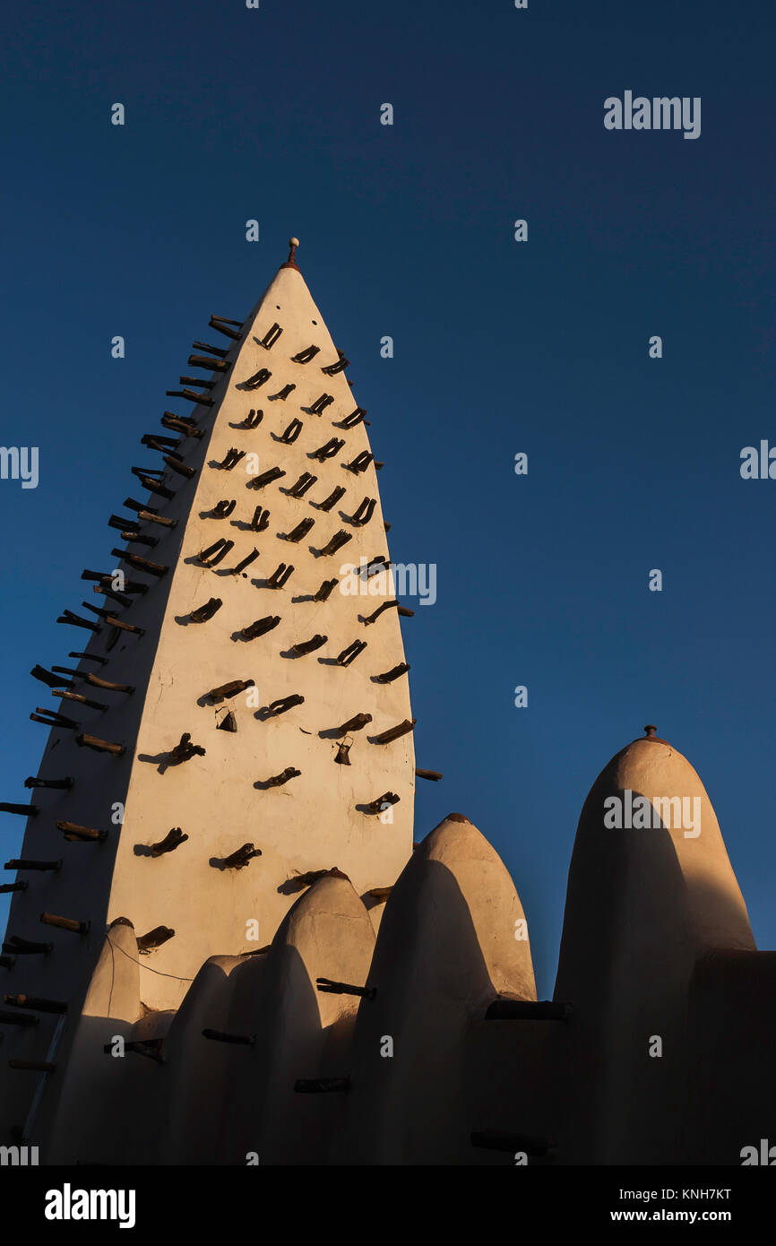 Tower of historic Bobo-Dioulasso Mosque at sunset, Burkina Faso, West ...