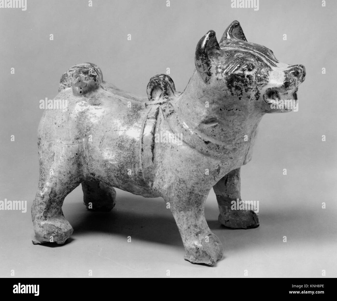 Eastern han figure hi-res stock photography and images - Alamy