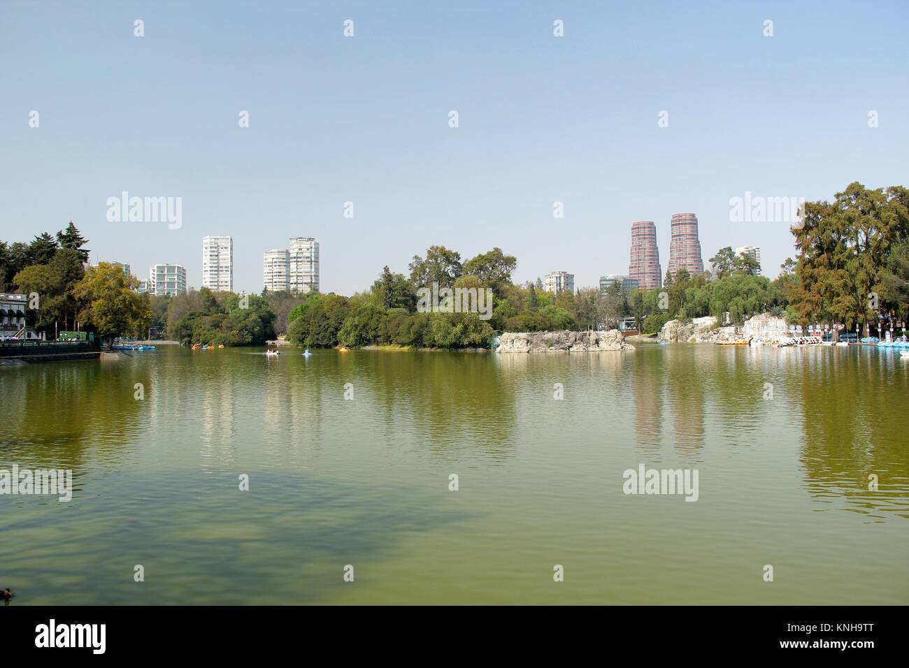 Lago de chapultepec mexico city hi-res stock photography and images - Alamy