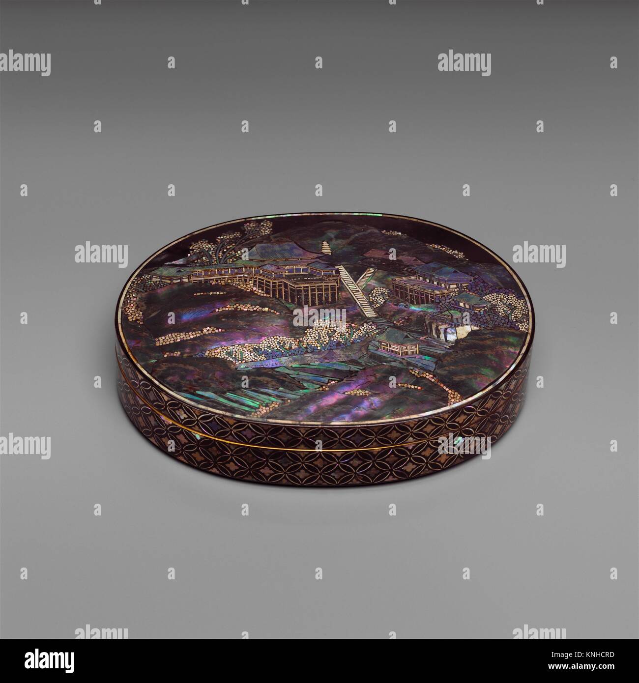 Box with Design of Kiyomizudera. Period: Edo period (1615-1868); Date ...