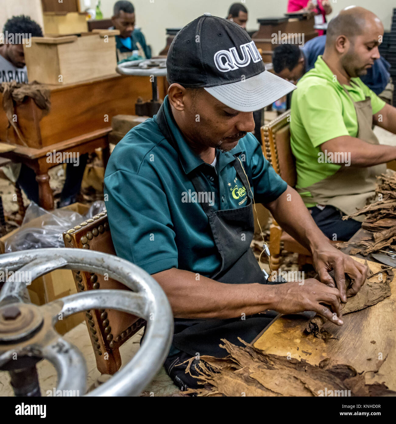 Cigar factory workers make hand-rolled cigars at Graycliff Cigar ...
