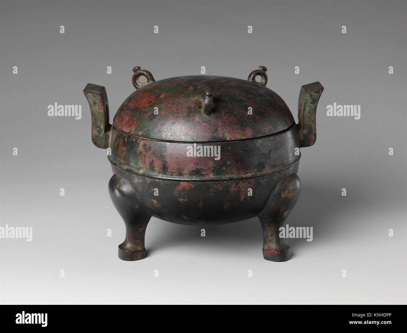 Tripod with Cover (Ding). Period: Han dynasty (206 B.C.-A.D. 220 ...