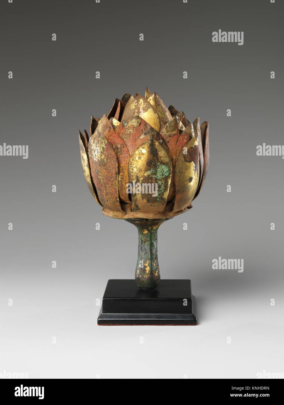 Bronze lotus hi-res stock photography and images - Alamy