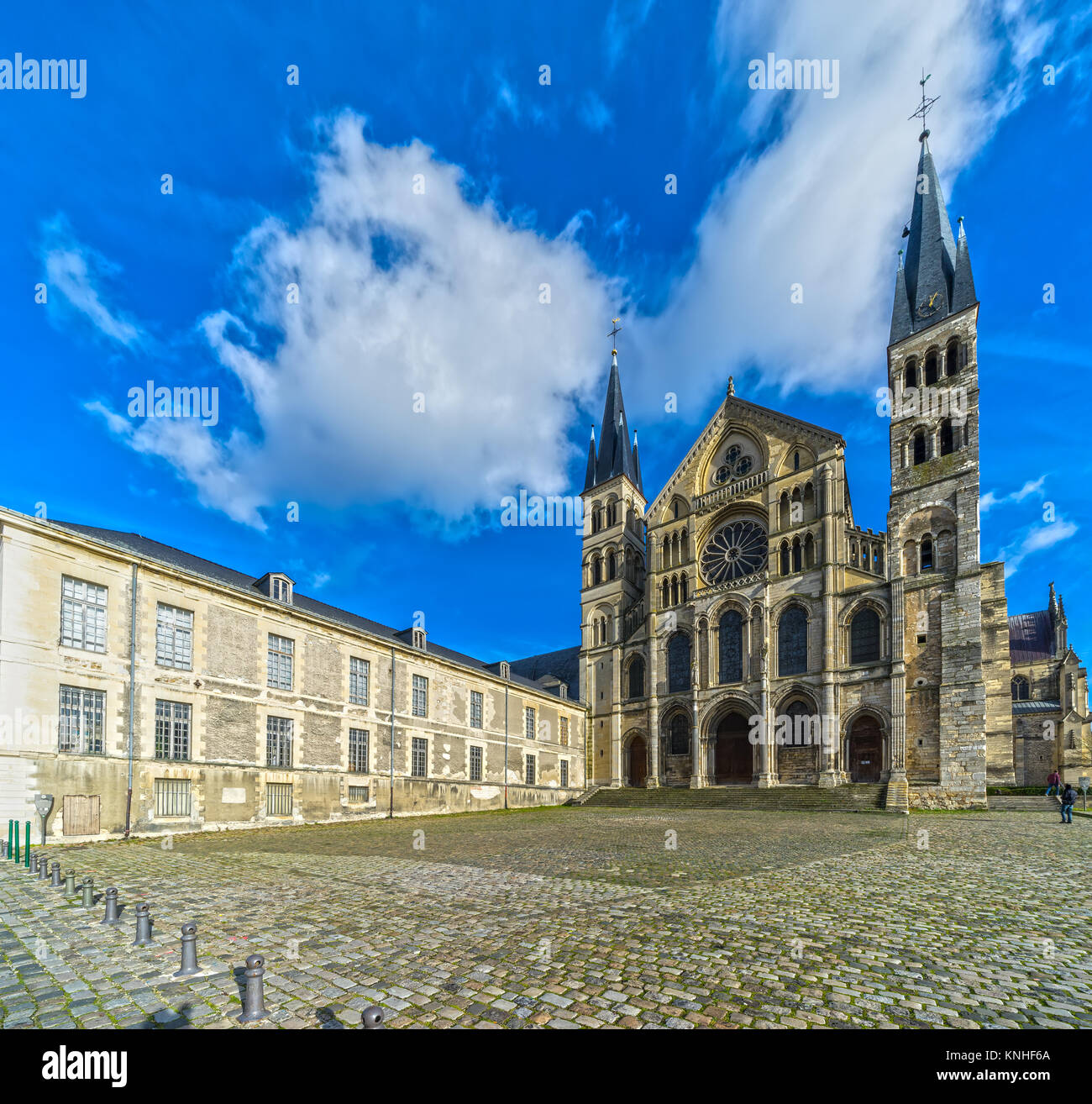 Saint-Remi Basilica in Reims, Champagne, France Stock Photo - Alamy