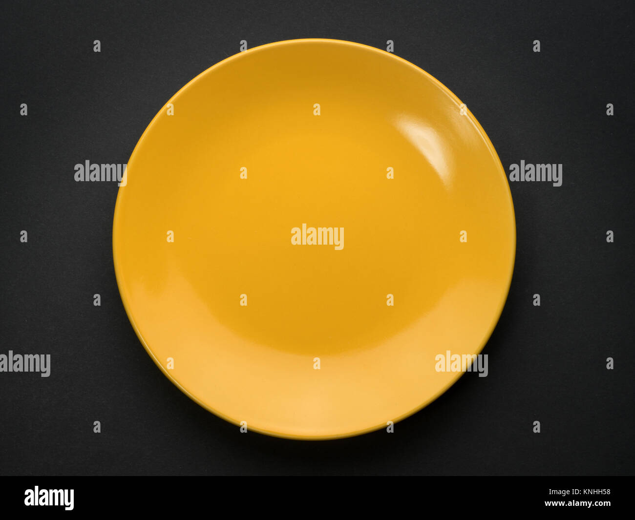 Empty restaurant background hi-res stock photography and images - Alamy