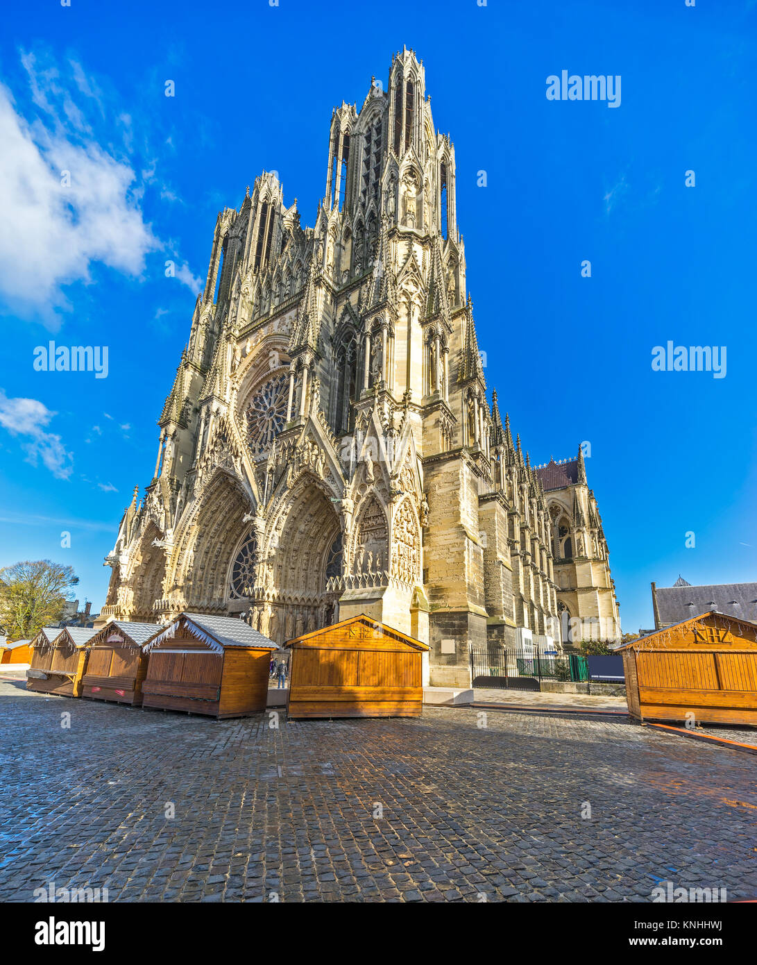 Notre dame cathedral of reims hi-res stock photography and images - Alamy