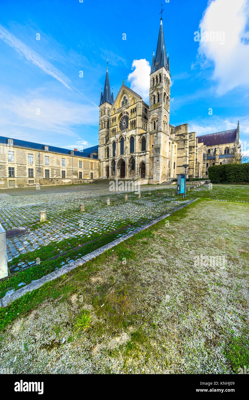 Saint-Remi Basilica in Reims, Champagne, France Stock Photo - Alamy