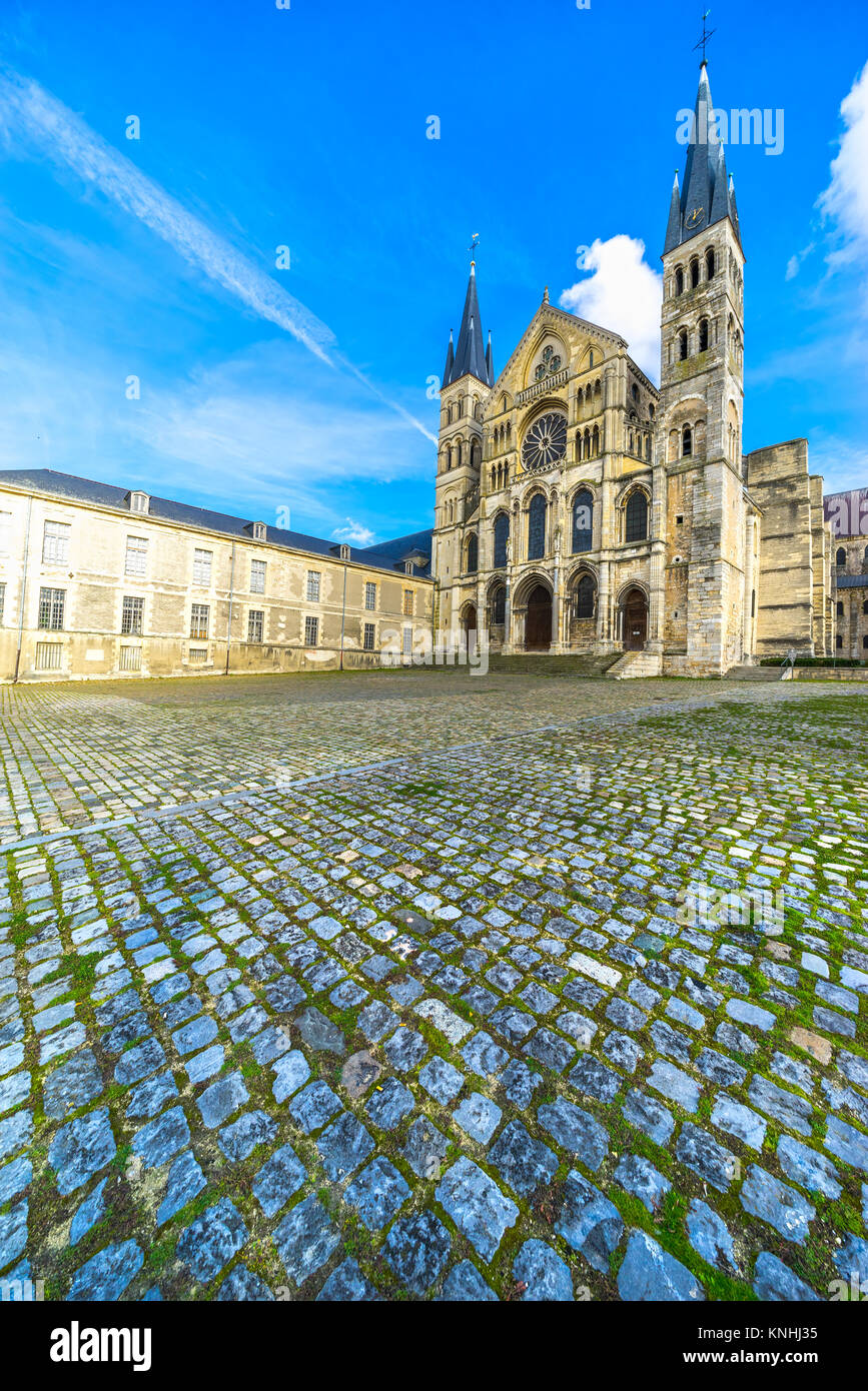 Saint-Remi Basilica in Reims, Champagne, France Stock Photo - Alamy
