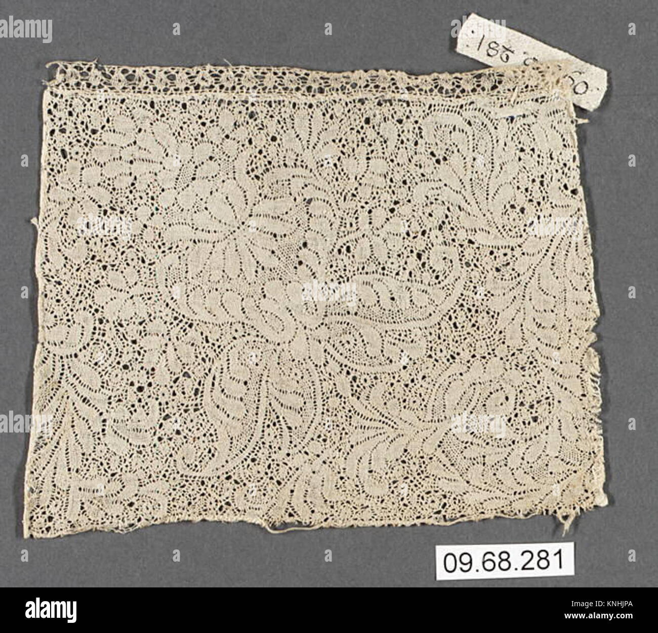 Fragments MET DP16759 218224 Stock Photo - Alamy