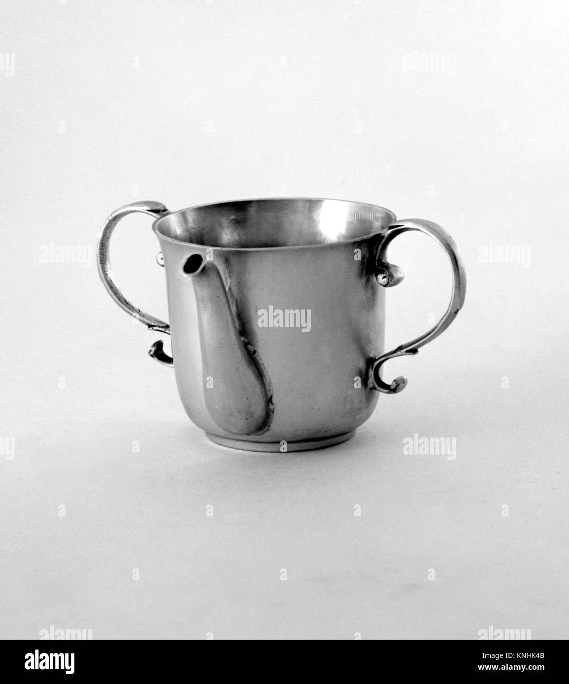 A cup or vessel for liquids Black and White Stock Photos & Images - Alamy