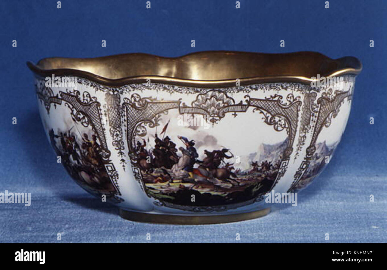 This ceramic bowl showcases a simple, yet elegant design. The bowl's ...