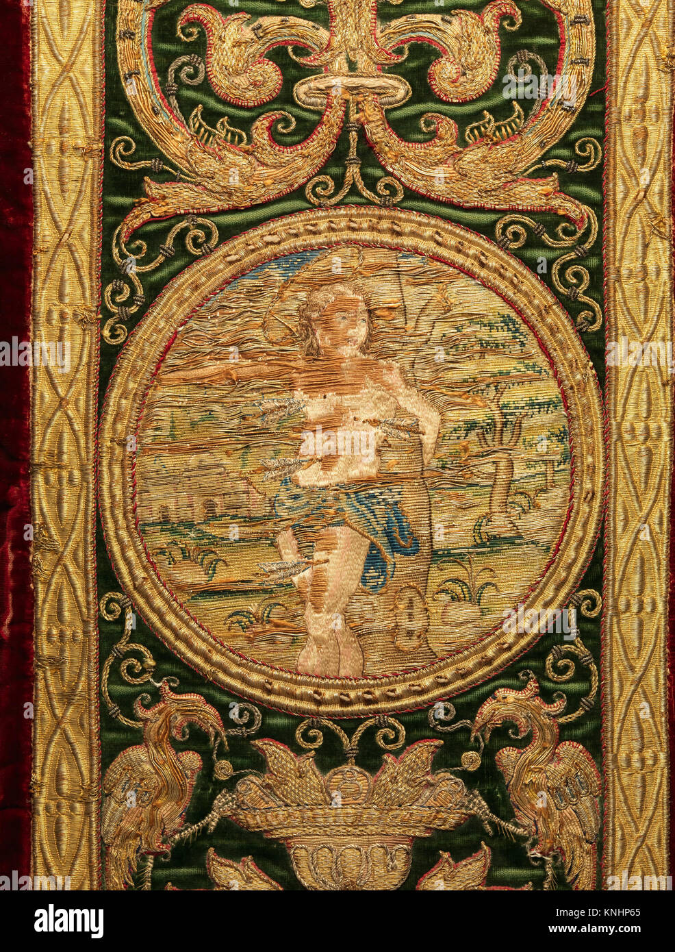 Clergy dress 18th century hi-res stock photography and images - Alamy