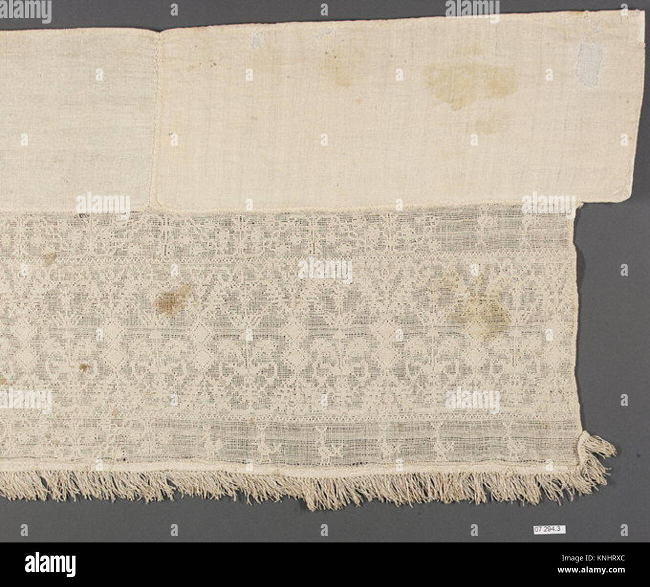 This border design, cataloged as MET DP5448 213261, features intricate ...