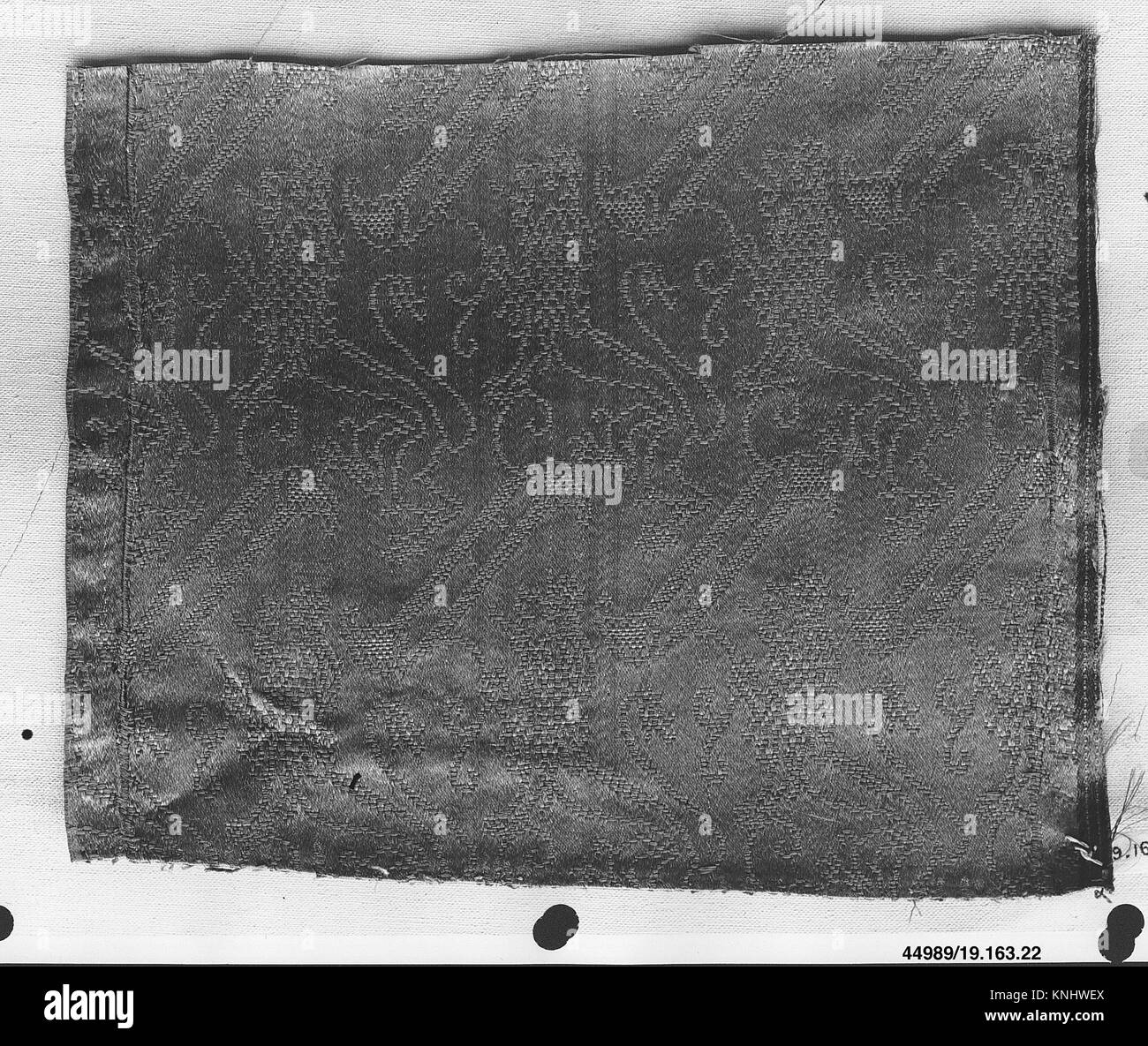 Fragment MET 44989 220117 Stock Photo - Alamy