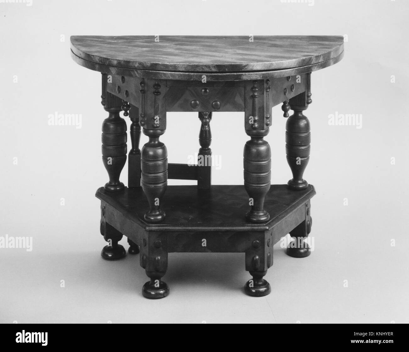 Design detail table piece Black and White Stock Photos & Images - Alamy