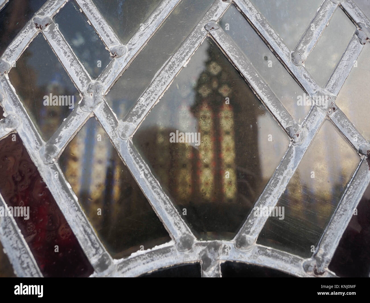 Lead glass windows hi-res stock photography and images - Alamy