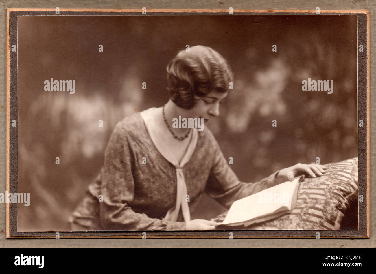 Beryl Johnson age 20 in 1930 Stock Photo - Alamy