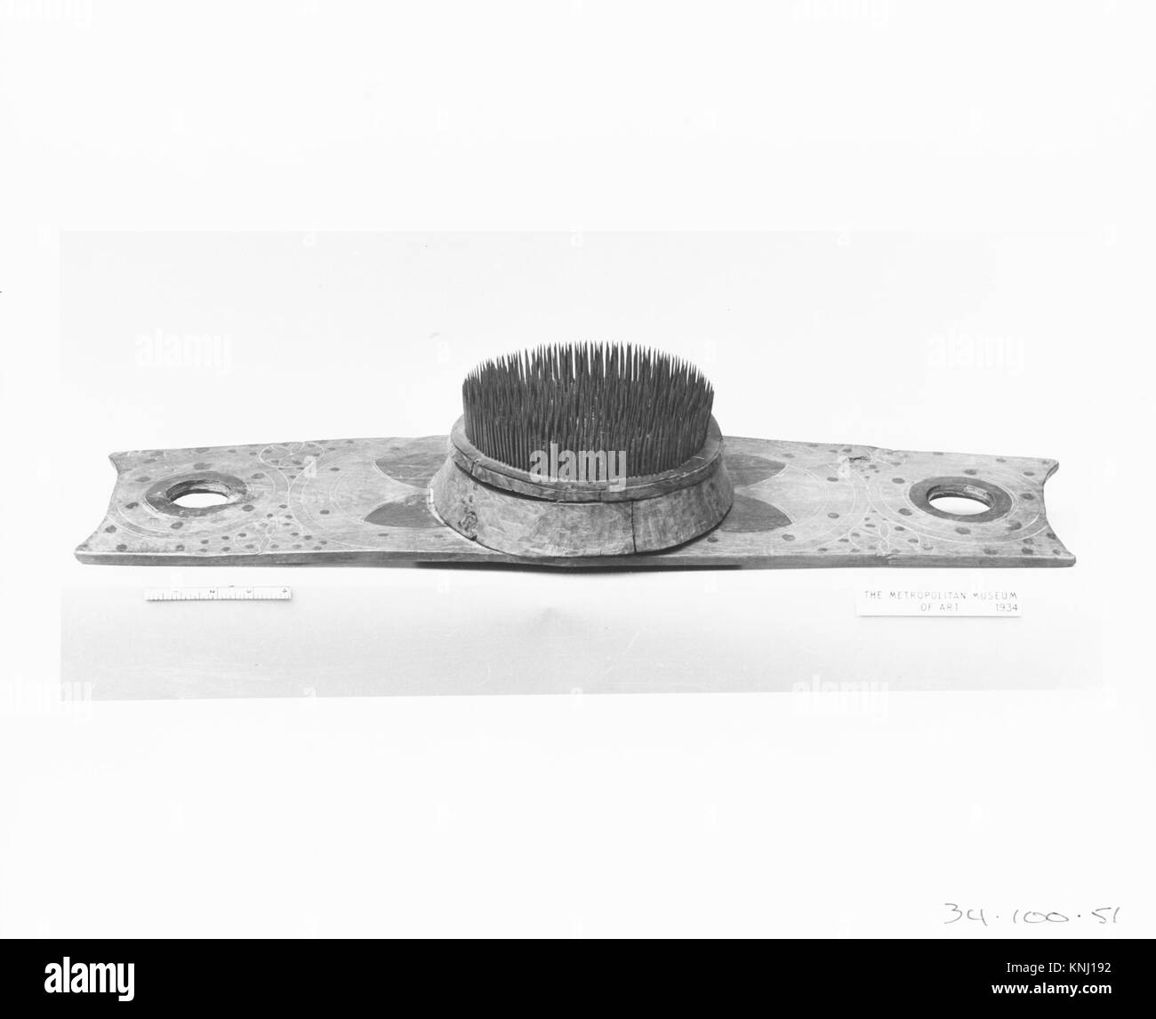 Flax comb used for preparing fibers in spinning and weaving ...
