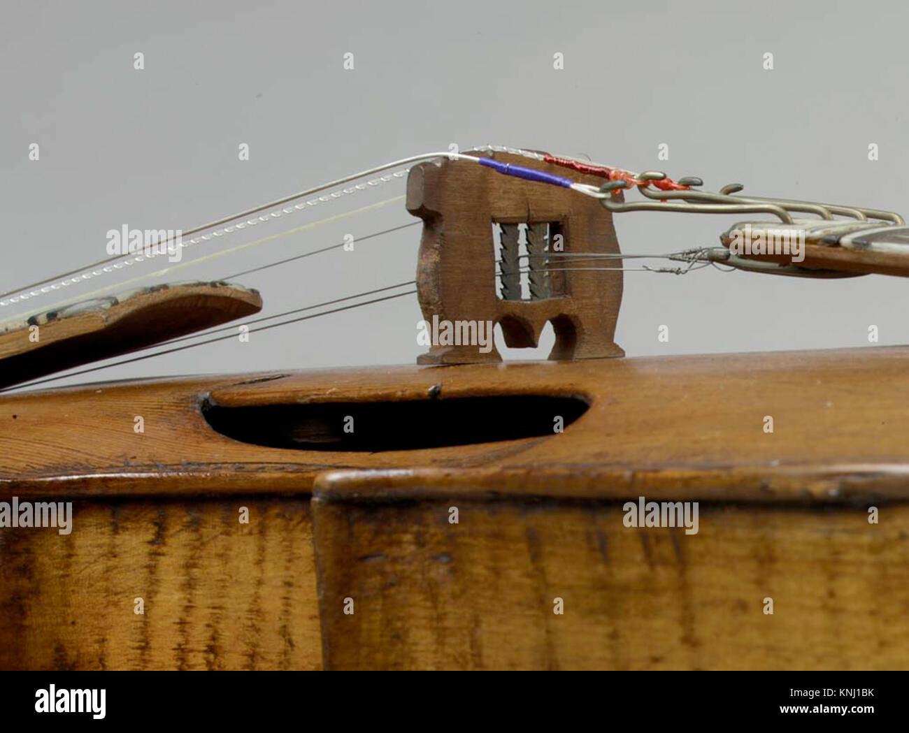 This Hardanger fiddle, displayed in the Metropolitan Museum of Art ...