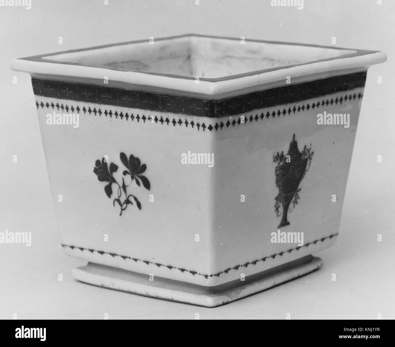 Flower Pot, Chinese, Made in China, 1770-1800, Medium: Porcelain Stock ...