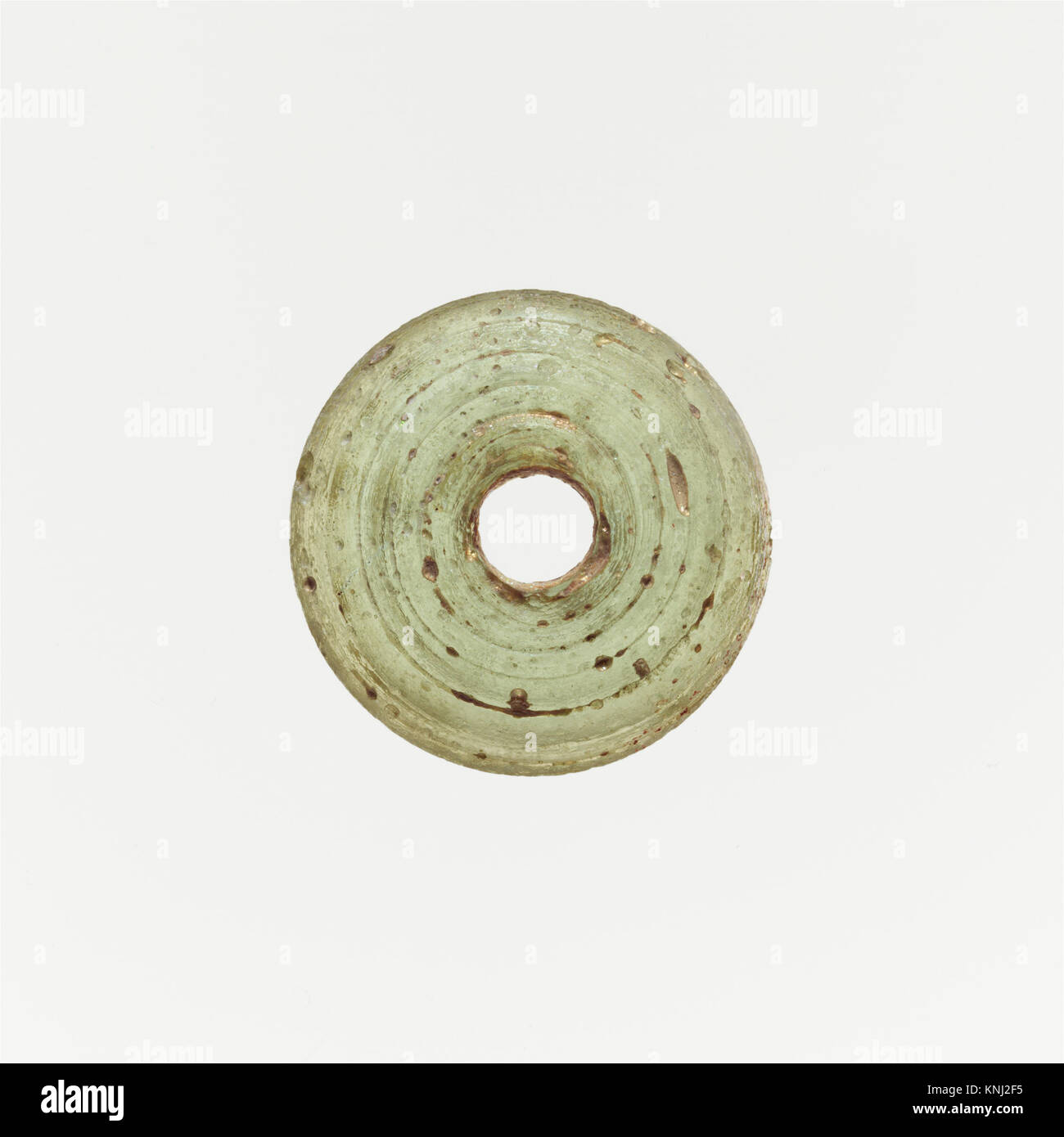 Ancient spin thread hi-res stock photography and images - Alamy