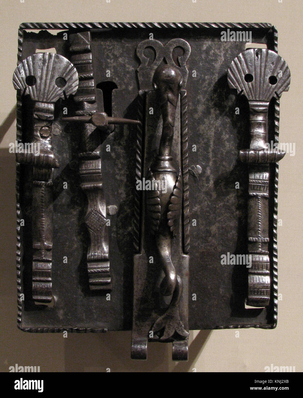 Coffer lock hi-res stock photography and images - Alamy