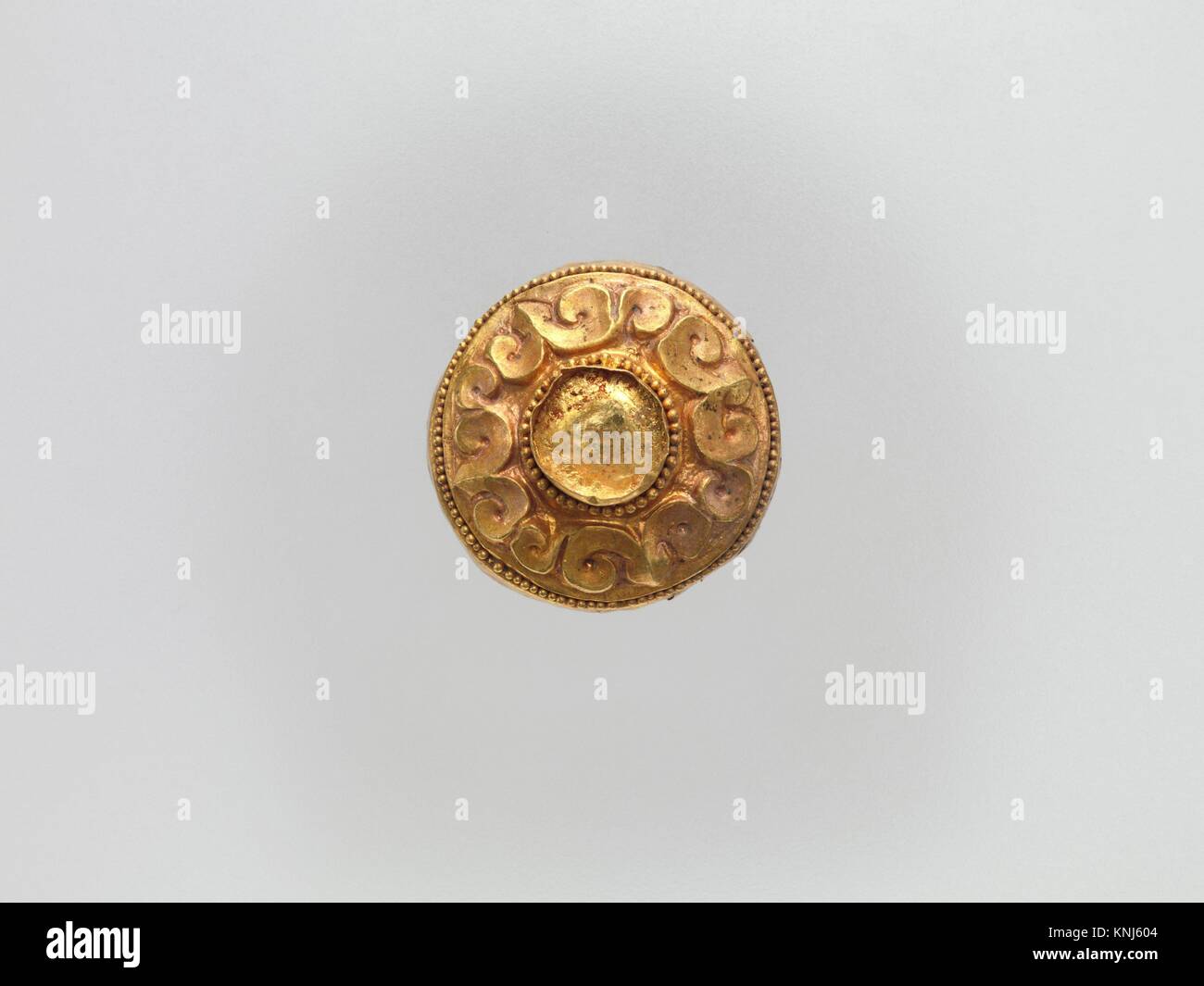 Tibetan lion hi-res stock photography and images - Alamy
