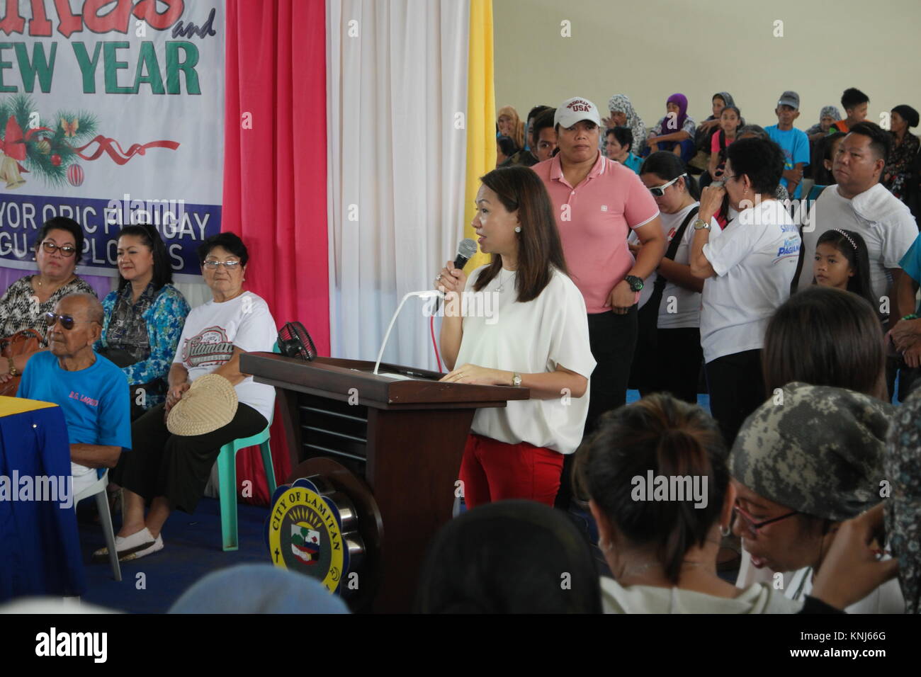 Lamitan City, Philippines. 09th Dec, 2017. Mayor Rosita Furigay ...