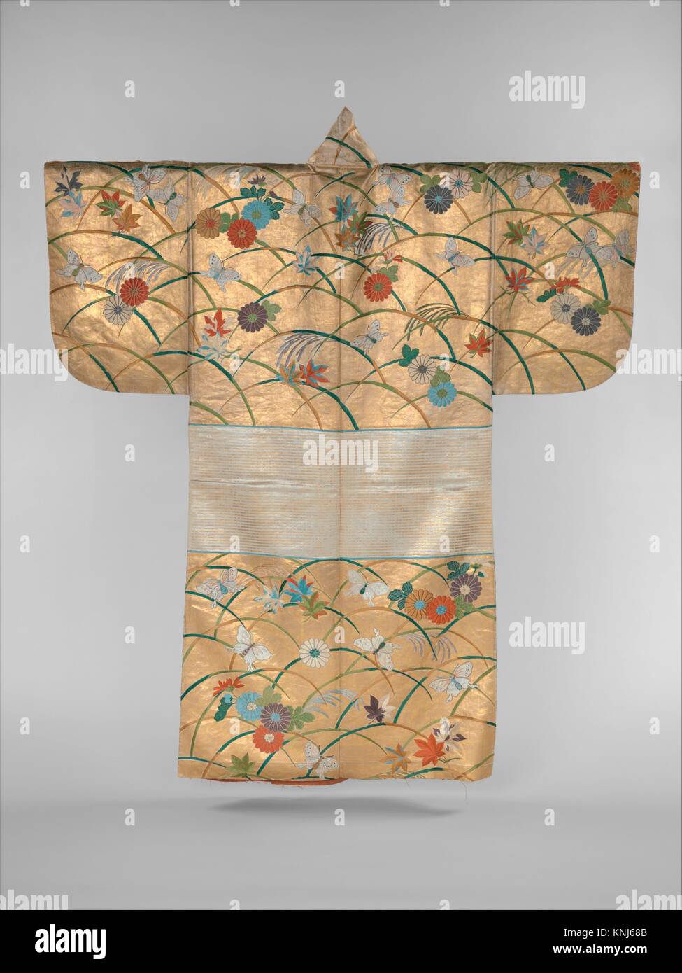 Noh design hi-res stock photography and images - Alamy