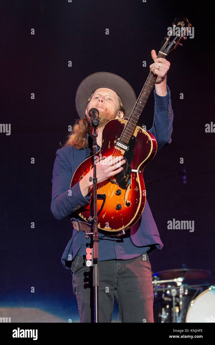 Inglewood, California, USA. 10th Dec, 2017. WESLEY KEITH SCHULTZ of The ...