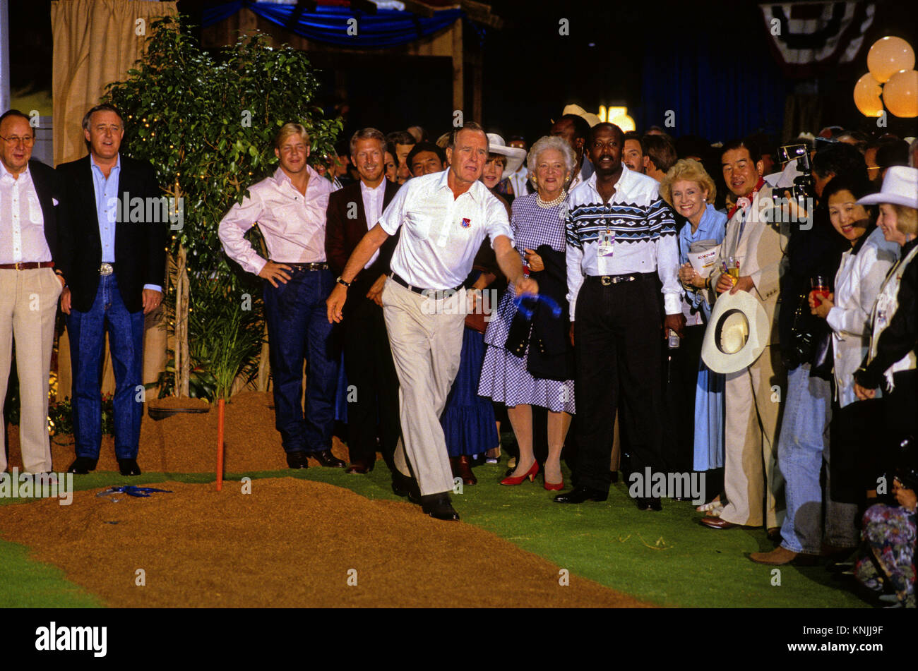 Houston, Texas, USA. 8th July, 1990. United States President George H.W ...