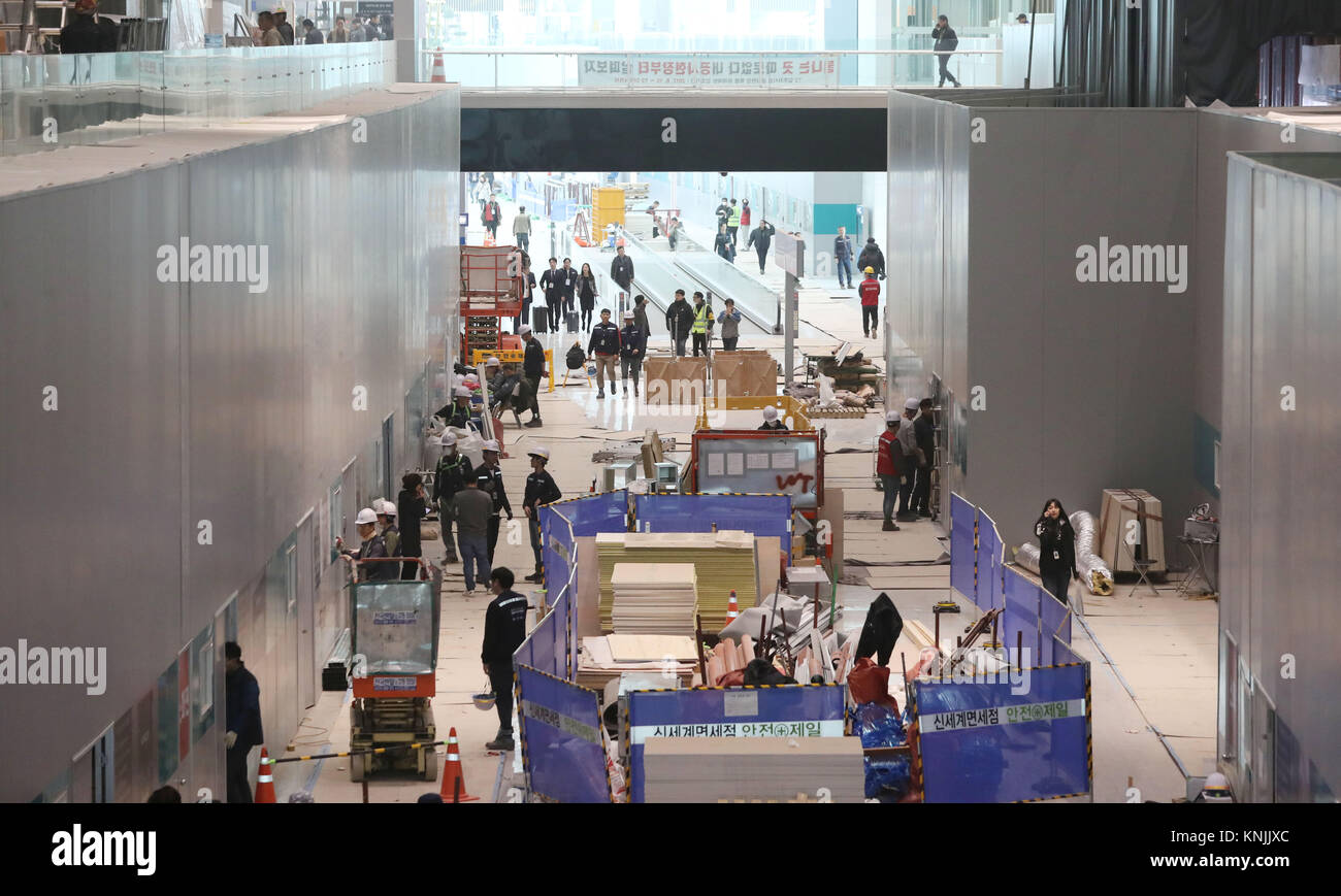 12th Dec, 2017. Incheon airport's new passenger terminal Final touches ...