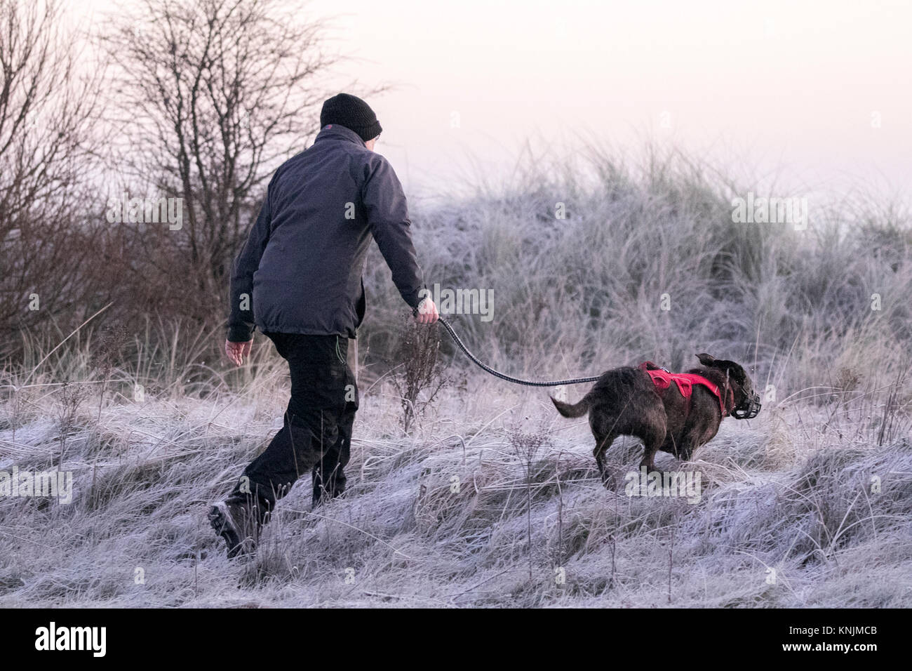 Southport, Merseyside, Freezing Cold. 12th December 2017. UK Weather. A ...