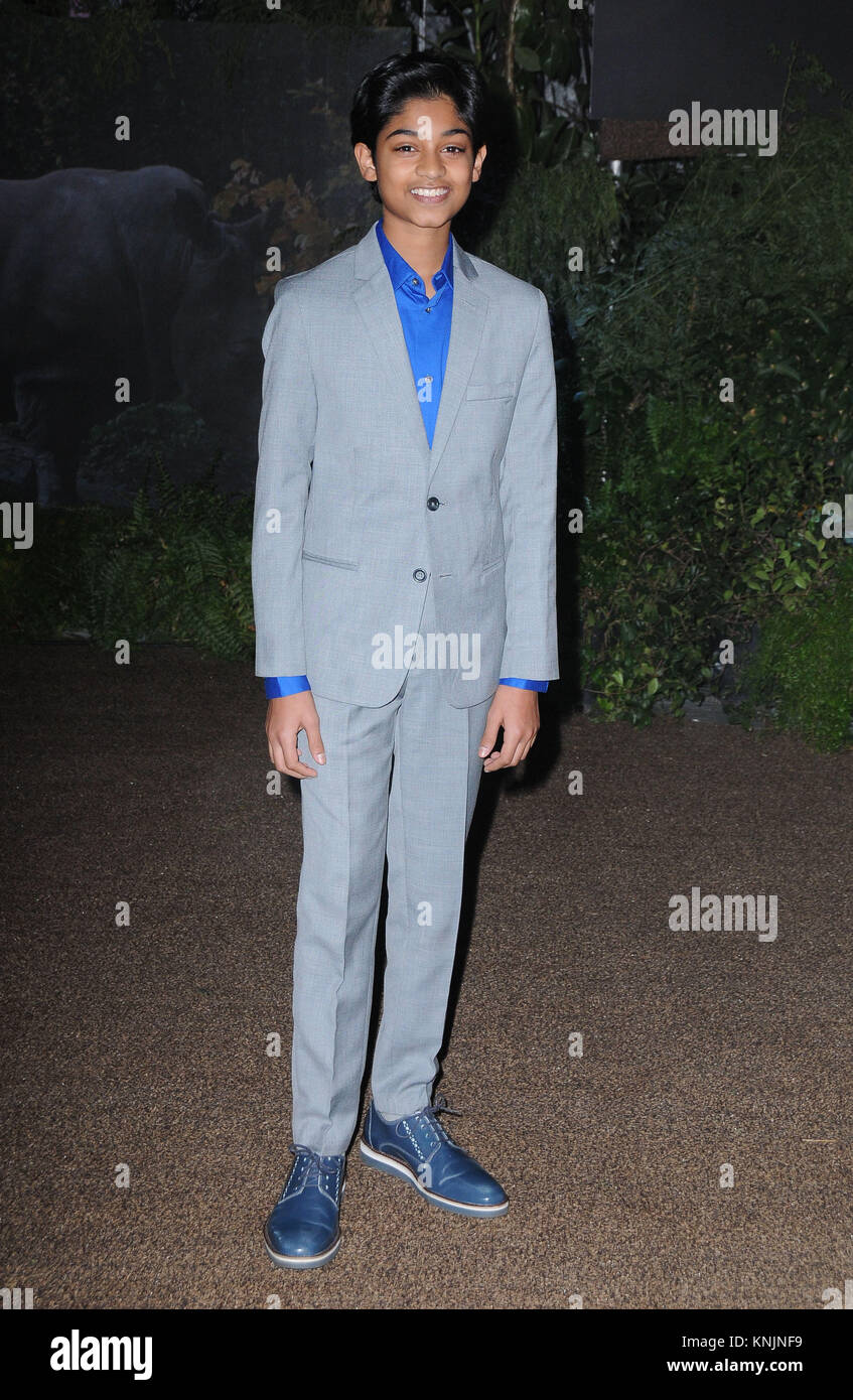 Hollywood, USA. 11th Dec, 2017. Actor Rohan Chand attends the premiere ...