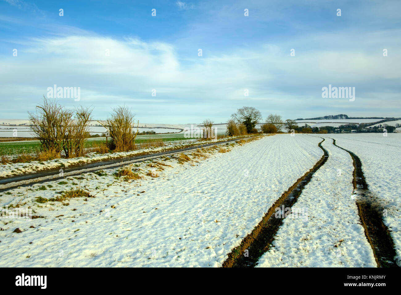 Ogbourne, Wiltshire. 12th Dec, 2017. Beautiful Winter scenes in ...