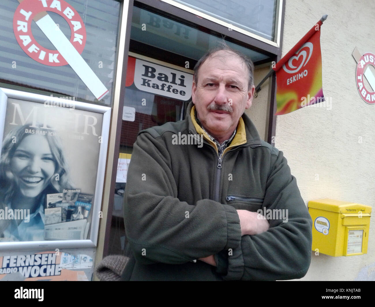 Ihabitants hi-res stock photography and images - Alamy